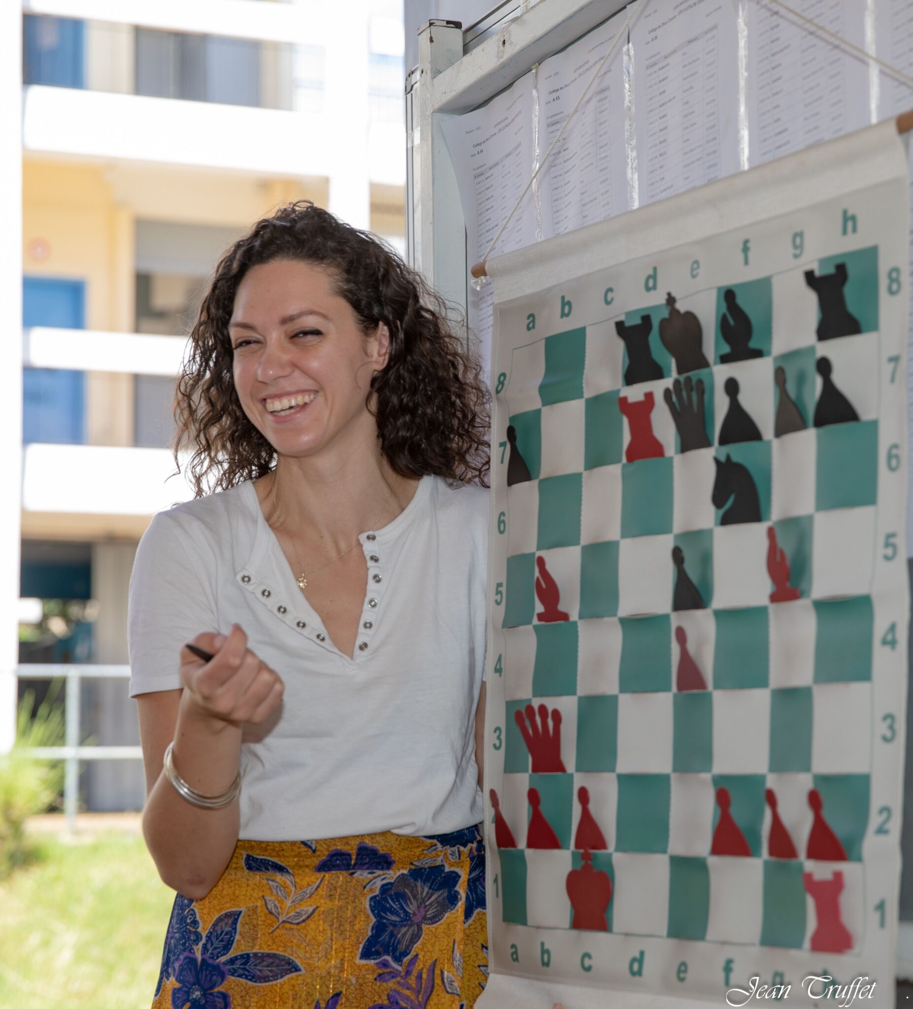Visite de madame Natacha BENMESBAH, vice-championne de France d’échecs ...