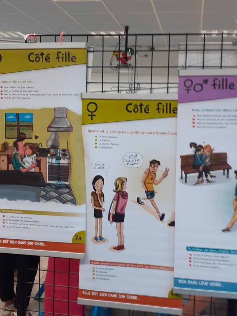 Exposition égalité Filles-Garçons – Collège Fanny Desjardins