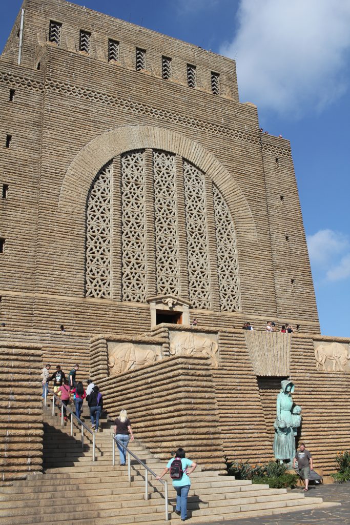 8 Un moment incontournable de l’histoire du pays VOORTREKKER – COLLEGE ...